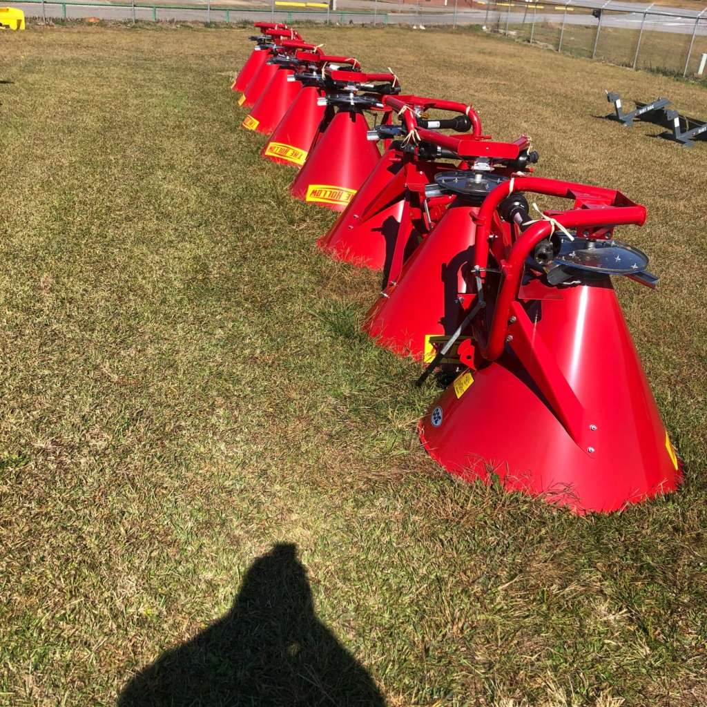 The Hollow FS 300 Spreader | Meadows Farm Equipment